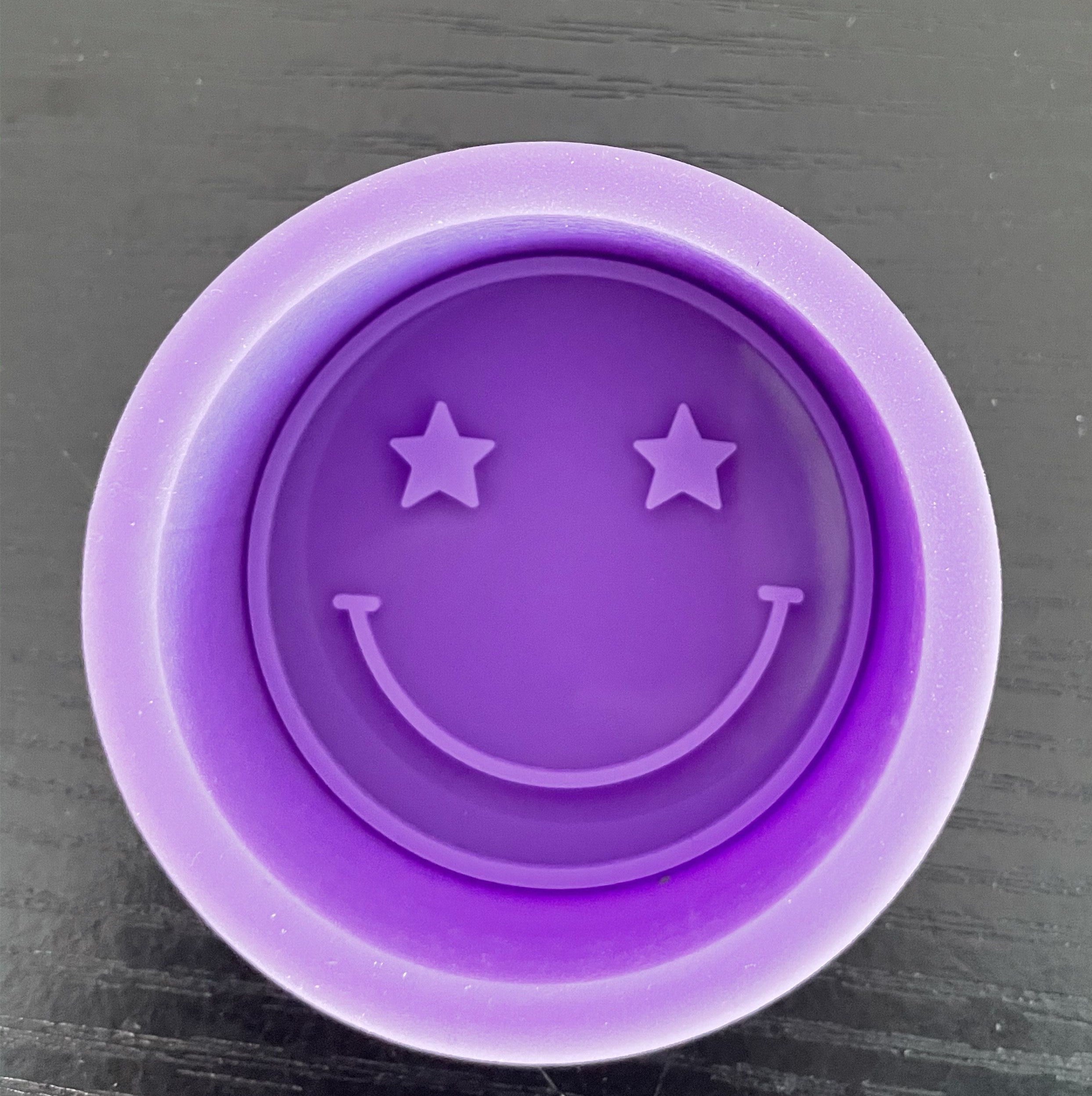 Smiley Face #2 Vent Size Mold – CKD Molds & Creations